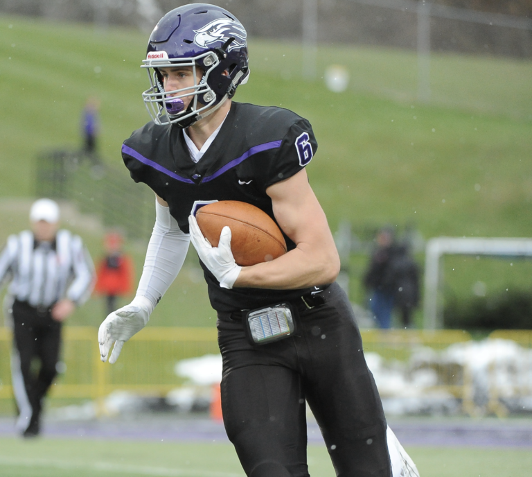 Wisniewski Gets Invite to Packers Rookie Camp – Warhawk Wrapped